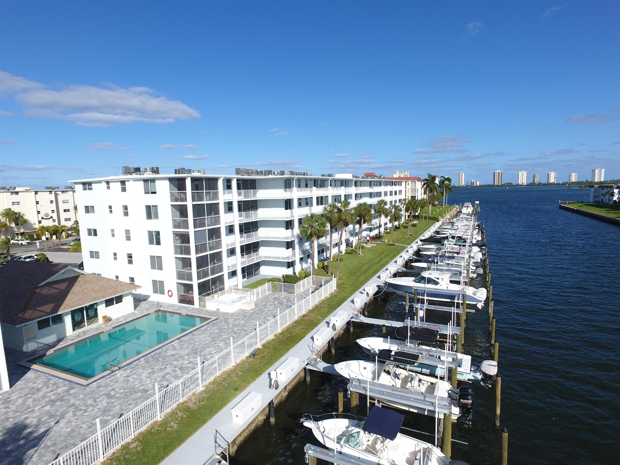 104 Paradise Harbour Boulevard, #408, North Palm Beach, FL 33408